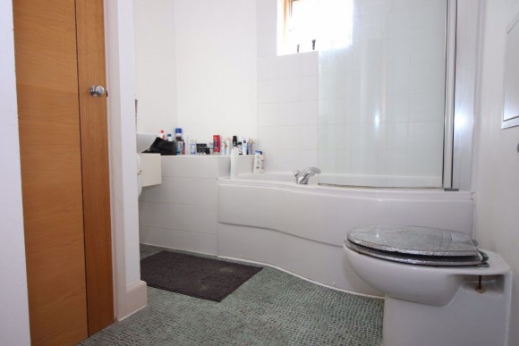 1 Bed - Henke Court, Cardiff Bay, Cardiff - Pads for Students