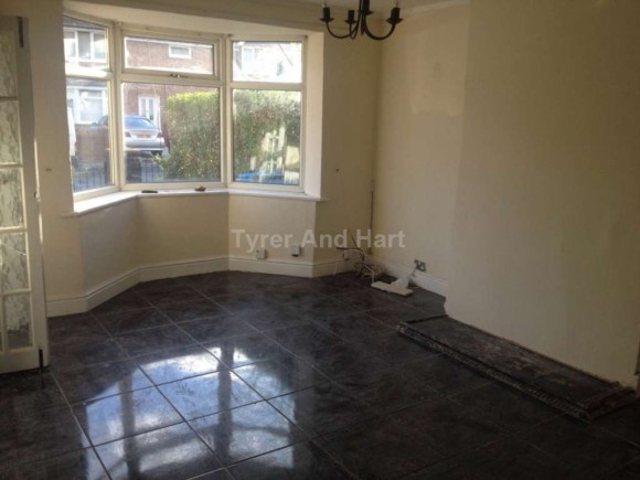 3 Bed - Radway Road, Huyton - Pads for Students