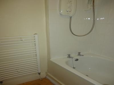 3 Bed - Strathmartine Road, Dundee - Pads for Students