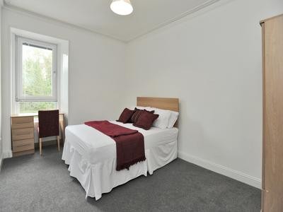 2 Bed - Lochee Road, Dundee - Pads for Students