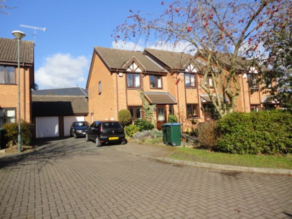 3 Bed - Pavillion Way, Chapelfields, Coventry - Pads for Students