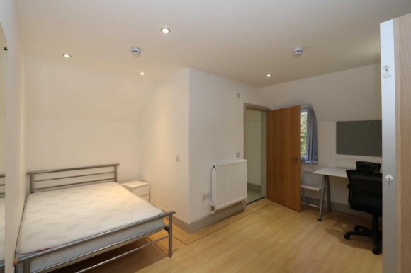 1 Bed - Gulson Court Gulson Rd, Cv1 2hy - Pads for Students