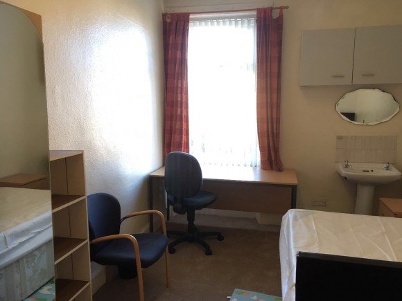 Student Shared House for rent - Pads for Students