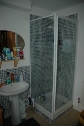 Student Double Bedsit/Rooms - Sudbury Hill - Pads for Students