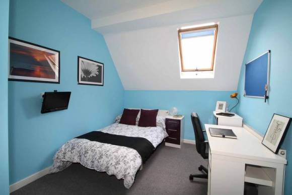 7 Bed House - Fallowfield - Student Accommodation - Pads for Students