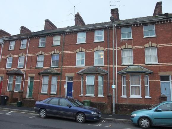 8 Bed - Union Road, Exeter - Pads for Students